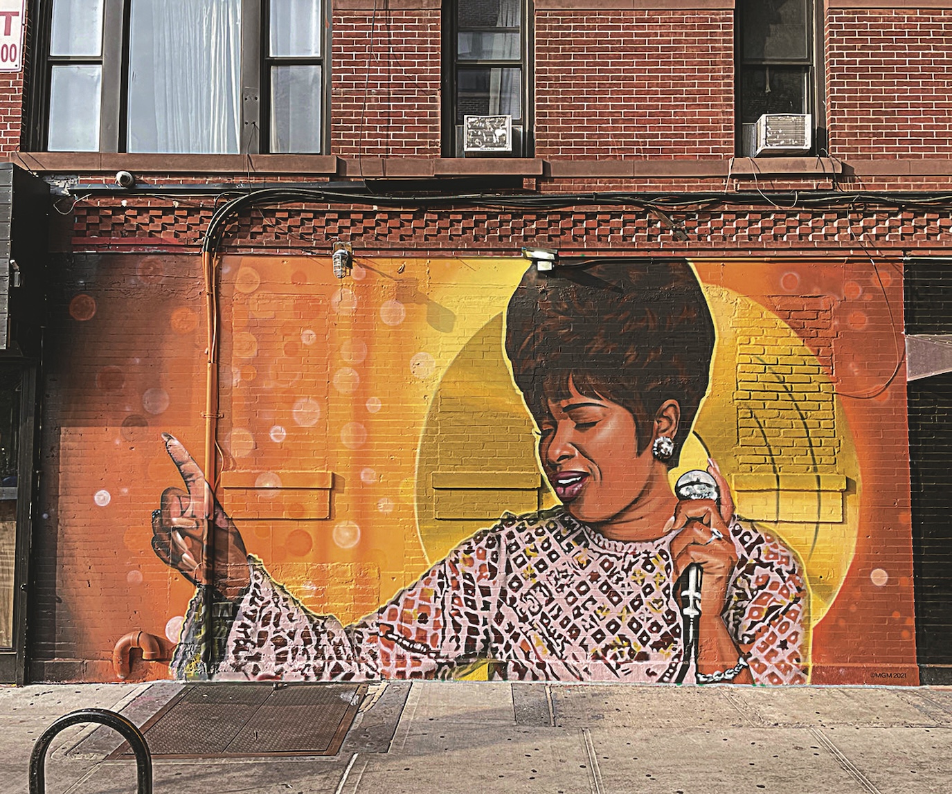 23-Buchtipp-NewStreetArtists-Mural©Vince Ballantine › Iwanowski's Reise ...